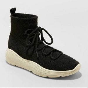 Universal Thread | Shoes | Womens Universal Thread Black Sneakers Boots ...